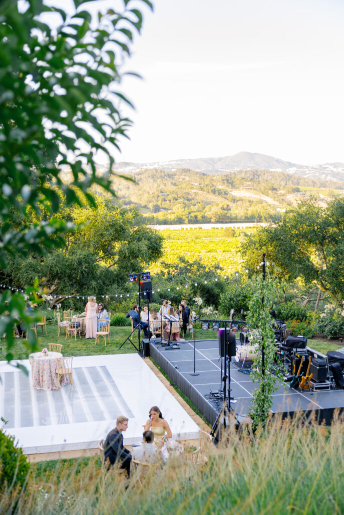 Front Stage Panel, Black | Encore Events Rentals