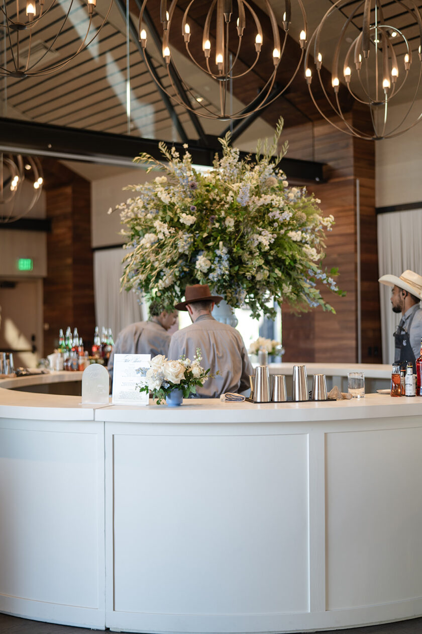 Eleanor Round Bar | Encore Events Rentals